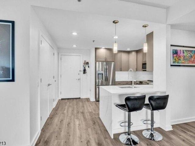 condo with 2 bedroom, Rahway NJ ES104265745