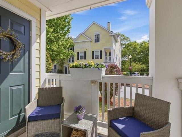 condo with 2 bedroom, Reading MA DLS102960141
