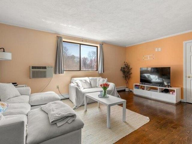 condo with 2 bedroom, Reading MA DS104410913