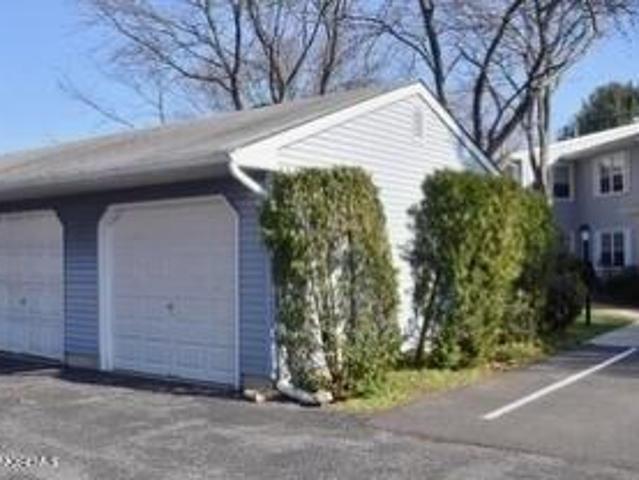 condo with 2 bedroom, Red Bank NJ DS103665197