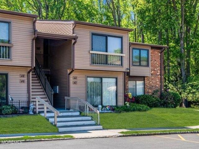 condo with 2 bedroom, Red Bank NJ ES104540406