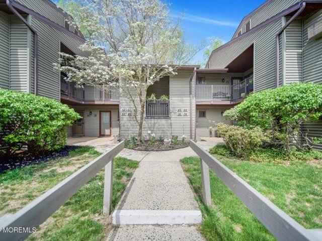 condo with 2 bedroom, Red Bank NJ ES104849823