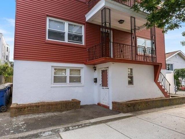 condo with 2 bedroom, Revere MA DLS102860629