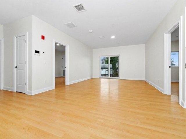condo with 2 bedroom, Revere MA DS102411028