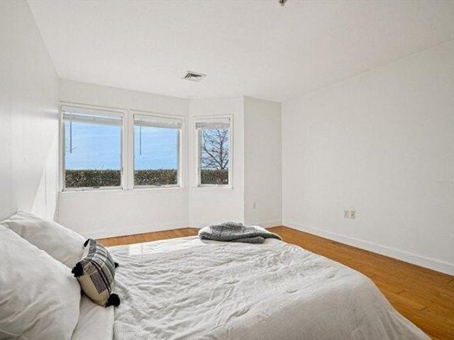 condo with 2 bedroom, Revere MA DS102089438
