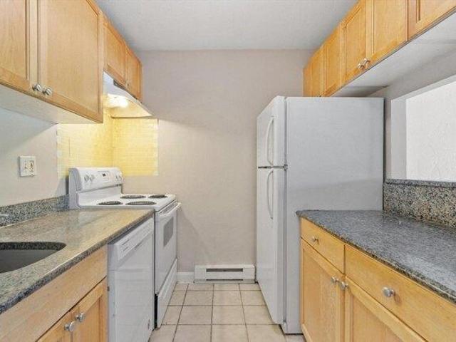 condo with 2 bedroom, Revere MA ES102822639