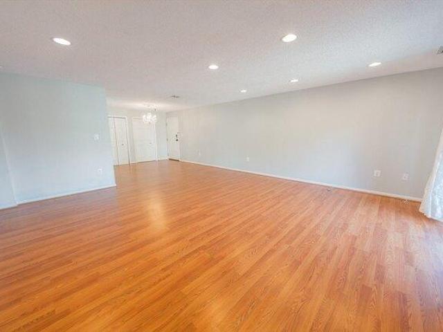 condo with 2 bedroom, Revere MA ES103018384