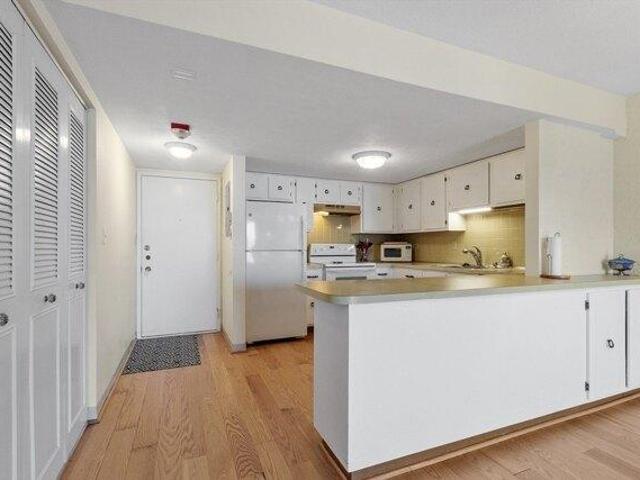 condo with 2 bedroom, Revere MA ES104762006