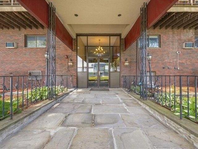 condo with 2 bedroom, Revere MA ES105060302