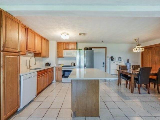 condo with 2 bedroom, Revere MA ES105233689