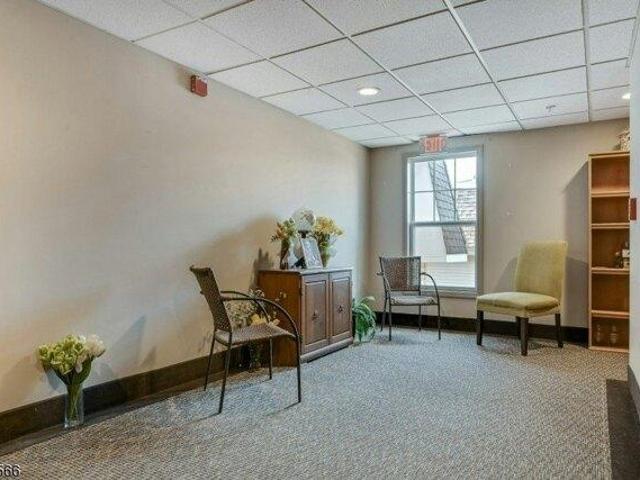 condo with 2 bedroom, Riverdale NJ DS102216315
