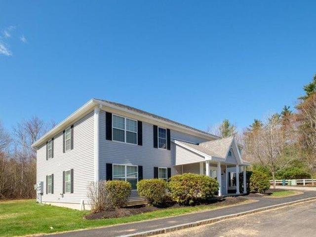 condo with 2 bedroom, Rochester NH ES105123310