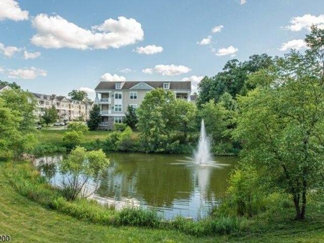 condo with 2 bedroom, Rockaway NJ ES105172691