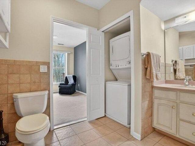condo with 2 bedroom, Rockaway NJ ES105175841