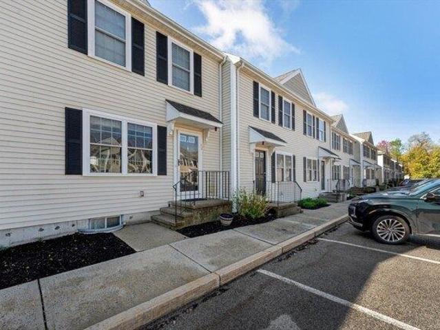 condo with 2 bedroom, Rockland MA DS103036468