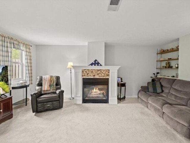 condo with 2 bedroom, Rockland MA ES103548470