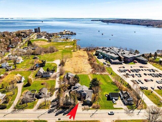 condo with 2 bedroom, Rockland ME DS102777011