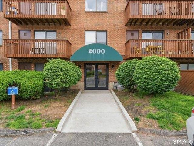 condo with 2 bedroom, Rocky Hill CT ES104332228