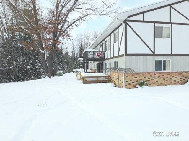 condo with 2 bedroom, Roscommon MI DLS89496107