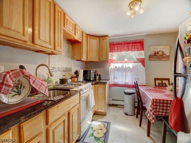 condo with 2 bedroom, Roselle NJ ES105159752