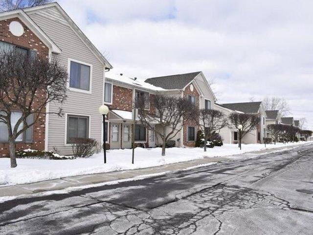 condo with 2 bedroom, Roseville MI ES88132652