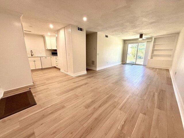 condo with 2 bedroom, Rutland MA DS103099514