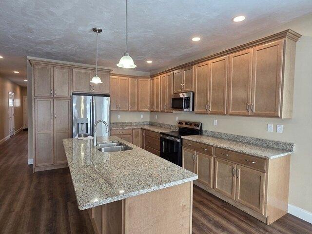 condo with 2 bedroom, Rutland MA DS103249497