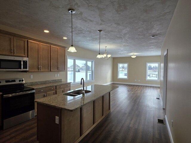 condo with 2 bedroom, Rutland MA ES104791351