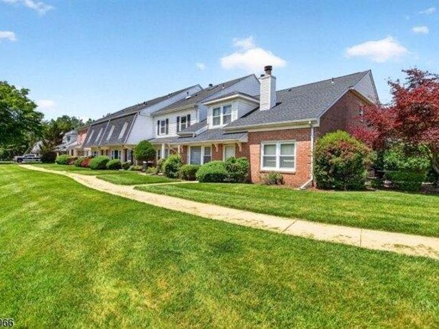 condo with 2 bedroom, Scotch Plains NJ ES104478992