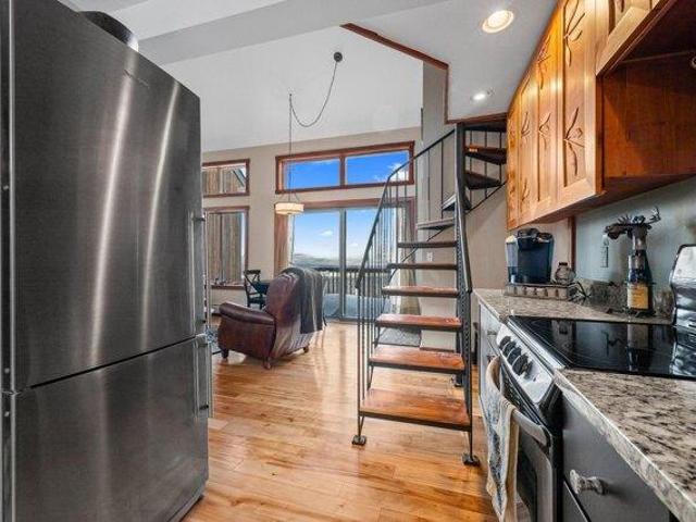 condo with 2 bedroom, Sandy River Plt ME ES104233862