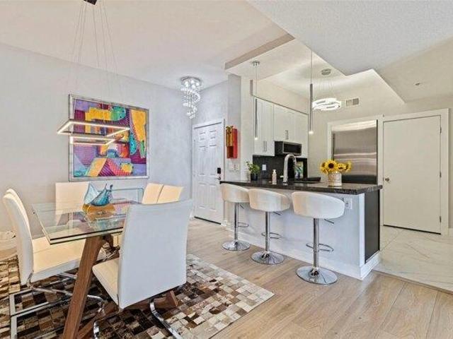 condo with 2 bedroom, Saint Petersburg FL ES104899861