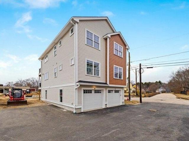 condo with 2 bedroom, Salisbury MA DLS102564439