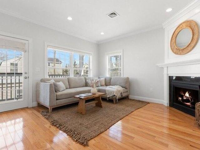 condo with 2 bedroom, Salisbury MA DS101958004