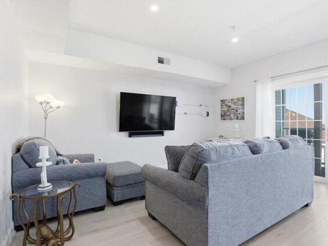 condo with 2 bedroom, Salisbury MA ES102859692