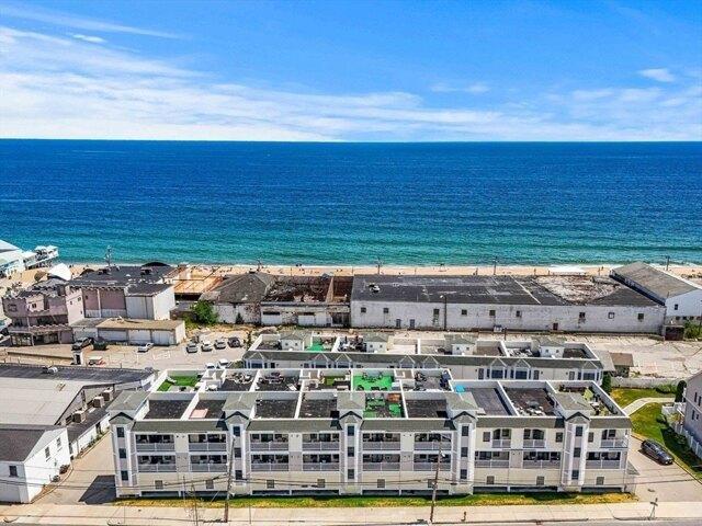 condo with 2 bedroom, Salisbury MA ES103931952