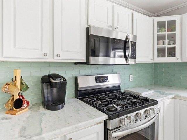 condo with 2 bedroom, Salisbury MA ES104479742