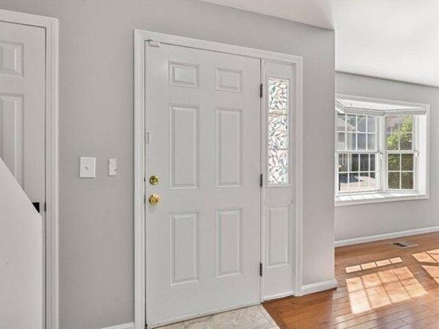 condo with 2 bedroom, Salisbury MA ES104946695