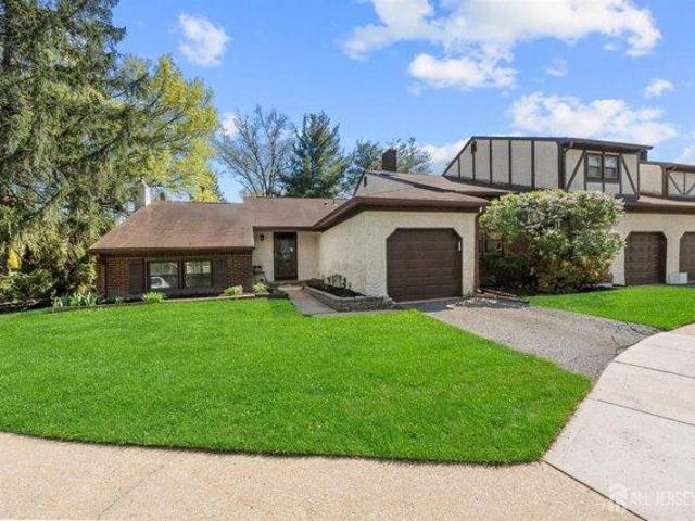 condo with 2 bedroom, Sayreville NJ DLS102800802