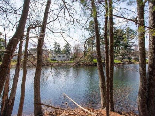 condo with 2 bedroom, Seabrook NH DS102410588