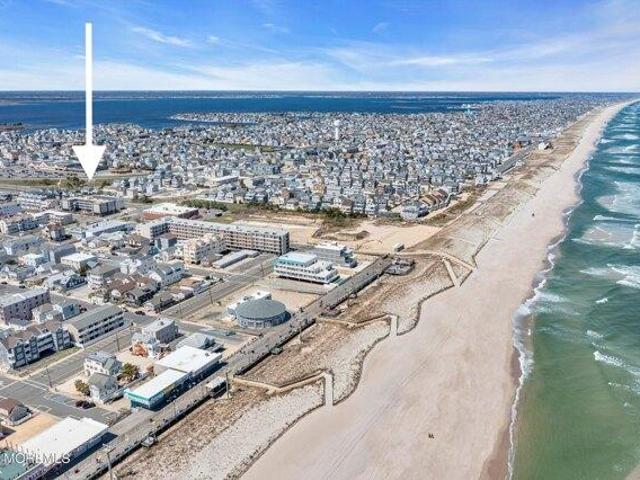 condo with 2 bedroom, Seaside Heights NJ DS102586625