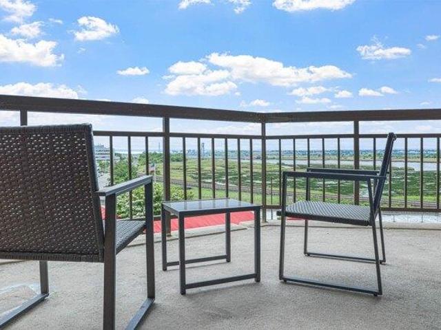 condo with 2 bedroom, Secaucus NJ DLS101781642