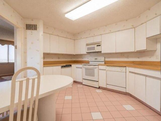 condo with 2 bedroom, Secaucus NJ DS104266380
