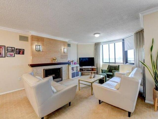 condo with 2 bedroom, Secaucus NJ DS104233821