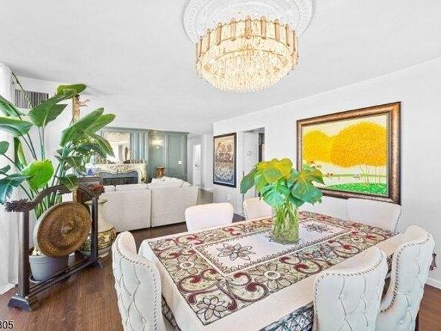 condo with 2 bedroom, Secaucus NJ ES105160644