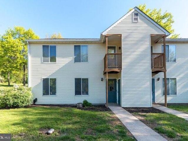 condo with 2 bedroom, Sellersville PA ES103622585