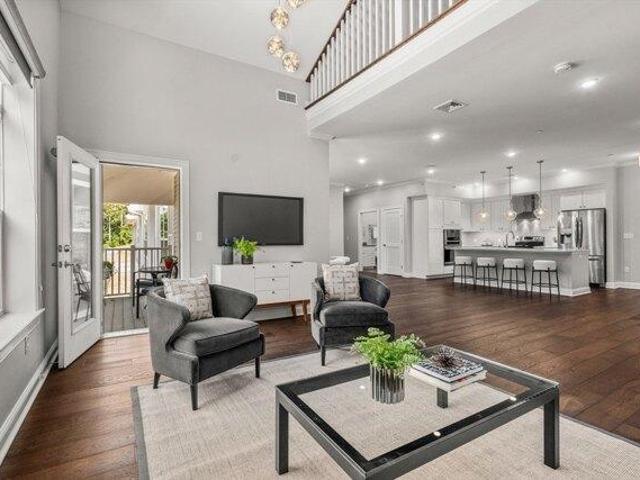 condo with 2 bedroom, Sharon MA ES104947241