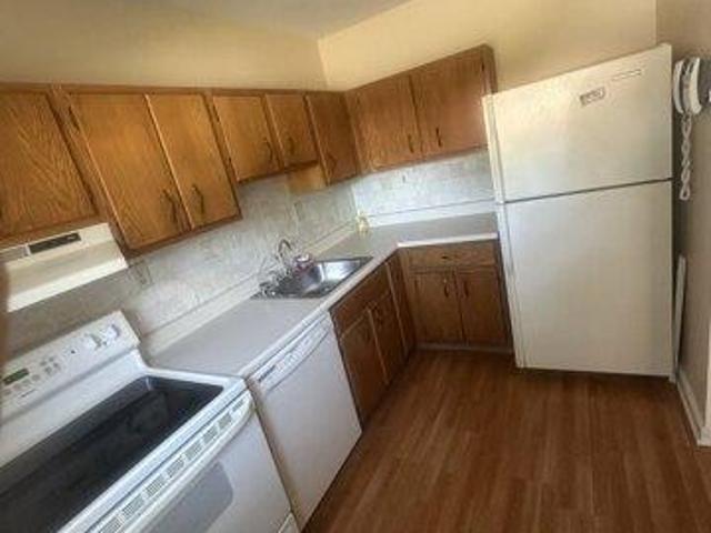 condo with 2 bedroom, Shelton CT ES104191727