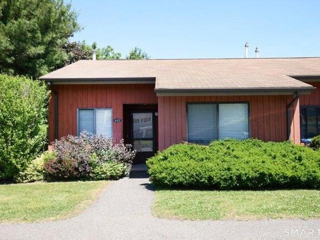 condo with 2 bedroom, Shelton CT ES104835158