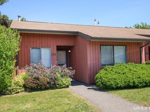 condo with 2 bedroom, Shelton CT ES105123347