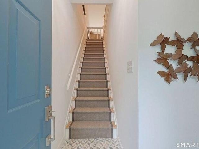 condo with 2 bedroom, Shelton CT ES105142239